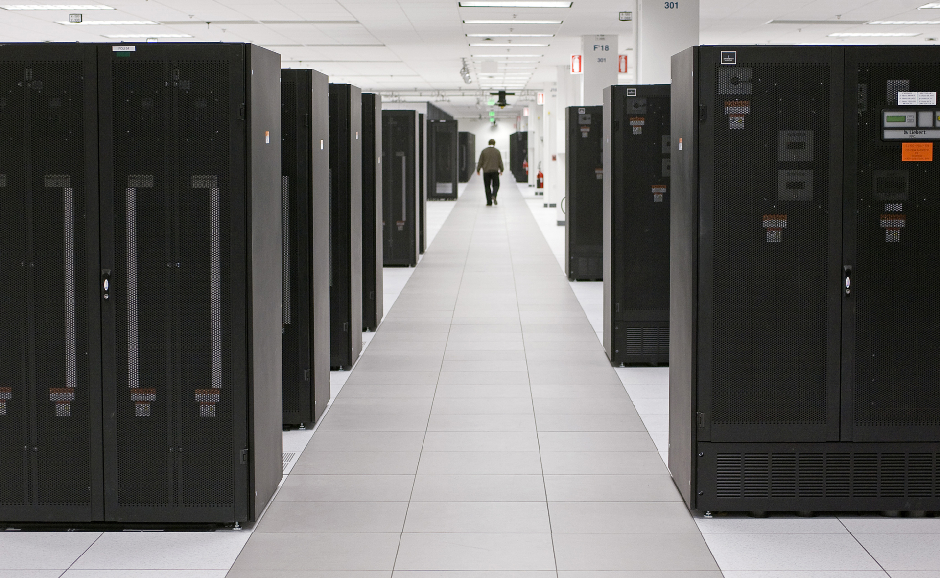 IBM Data Center Building 3 - RK